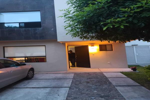 Renta de casa jaime sabinez, Colonia Sonterra, C.P. 76235