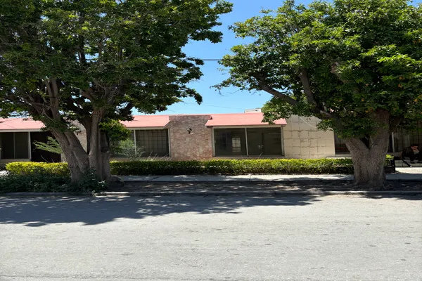 Venta de casa Jardin #260, Colonia Torreón Jardín, C.P. 27200