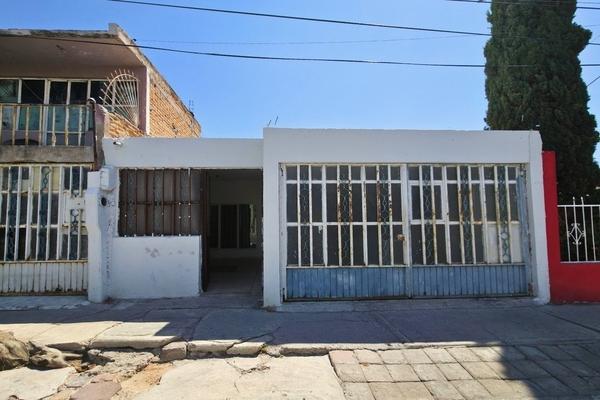 Venta de casa Jose Calvillo, Colonia Lic. José López Portillo, C.P. 20206
