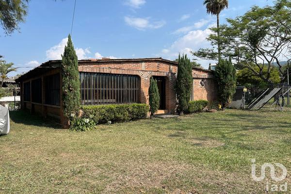 Venta de casa en José Maria Morelos #155, Colonia Ahuatepec, C.P. 62300