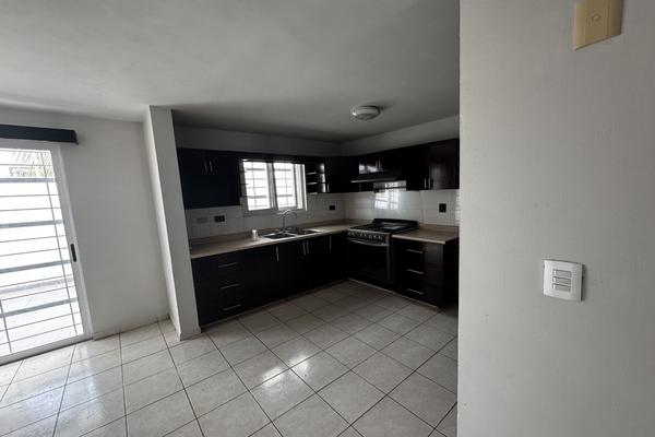 Se vende casa en Las Lomas Sector Bosques, Colonia Las Lomas Sector ...