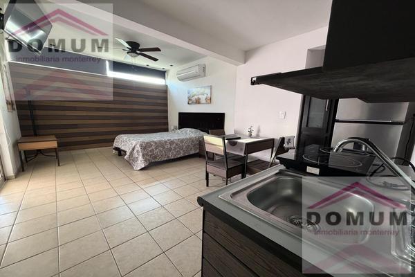 Se renta departamento , Colonia Las Lomas Sector Bosques, C.P. 66024