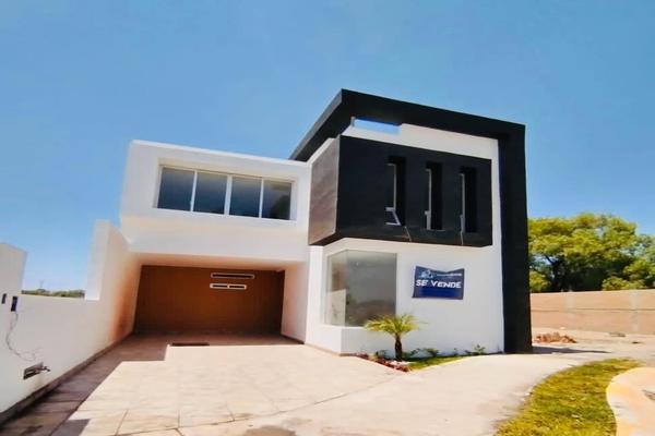 Se vende casa en , Colonia Los Arroyitos, C.P. 20923