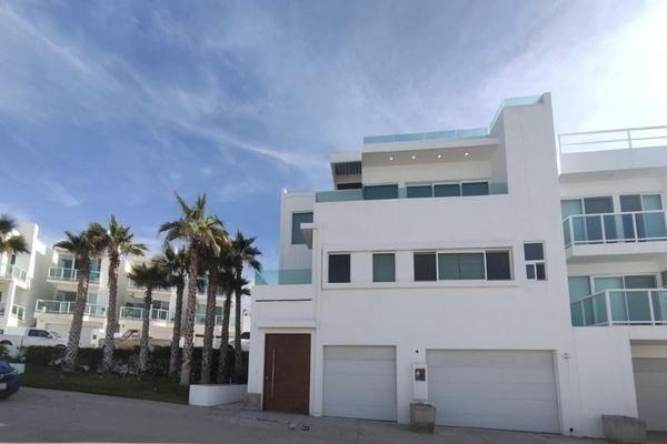Venta de casa en Mar Mediterraneo, Colonia Punta Bandera