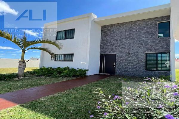 Casa en venta disponible en Mérida, Colonia Mérida, C.P. 97203