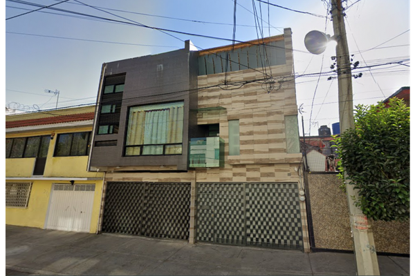 Casa en Moctezuma 2a Sección, DF / CDMX en Venta... - Propiedades.com