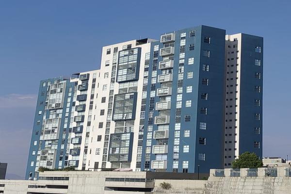 Se renta departamento en MONTE CALVARIO, Colonia Bosque Real, C.P. 52774