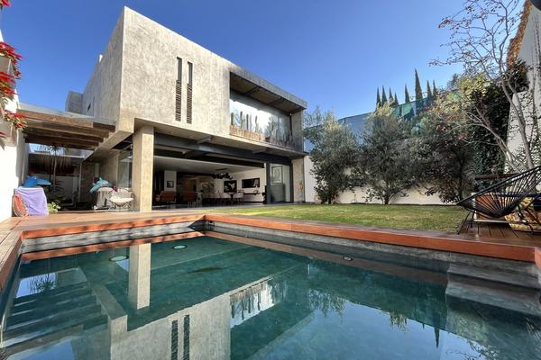 Casa en Paseo Royal Country, Royal Country, Jalis... - Propiedades.com