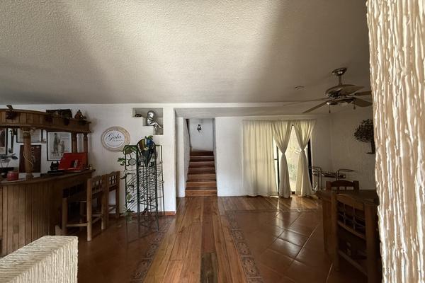 Se vende casa en Pergoleros, Colonia ISSFAM, C.P. 14620