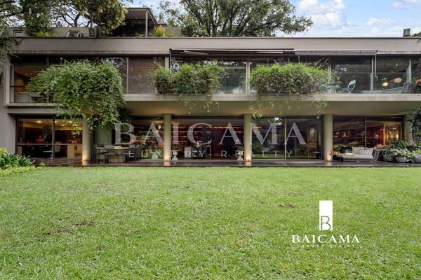 Casa en venta disponible en Pregunta por la calle, Colonia Lomas de ...
