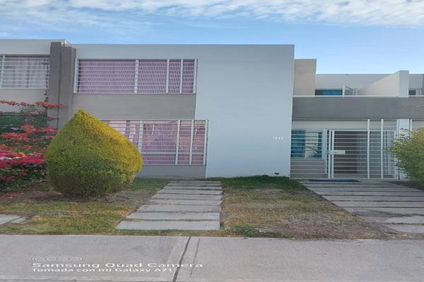 Se renta casa , Colonia Querétaro, C.P. 76215