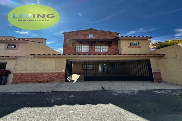 Venta casa en REAL MADEIRA #100, Colonia Real Madeira, C.P. 42082