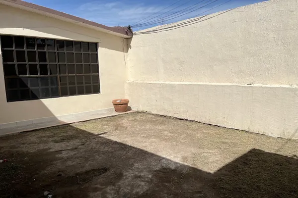 Se renta casa en Río Marne #100, Colonia Estrella, C.P. 27010