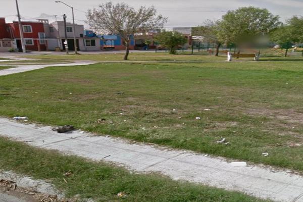 Se vende terreno RIO NILO #141, Colonia Jardines de Huinalá, C.P. 66640