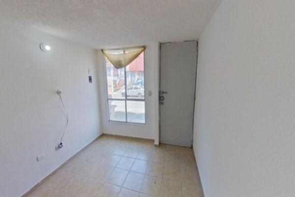 Se vende casa Sierra Orizaba, Colonia Paseos del Bosque, C.P. 54850