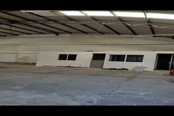 Renta bodega en SN, Colonia Granjas de San Antonio, C.P. 09070