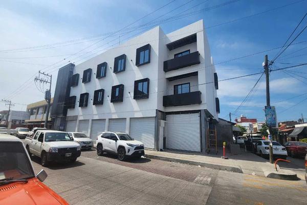 Se renta local , Colonia Tecomán Centro, C.P. 28100