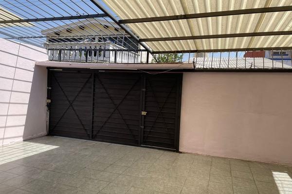 Casa en Triomas 208, Villa de las Flores 1a Secci... - Propiedades.com