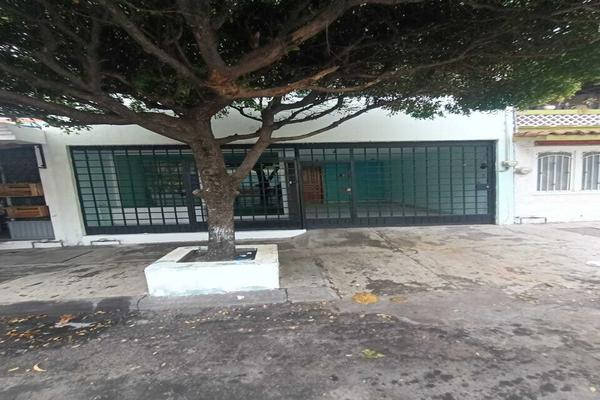 Venta de casa en unidad infonavit, Colonia INFONAVIT La Estancia, C.P ...