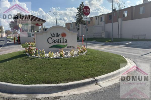 Casa en venta disponible en , Colonia Valle Castilla Sector Segovia, C ...