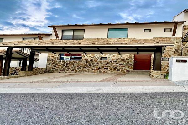 Casa en VALLE DE LOCUMBA, SAMARE 177, Zibatá, Que... - Propiedades.com