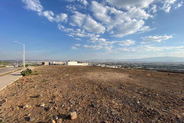 Terreno disponible en venta en Zimaltá, Colonia Pedregal del Bosque, C ...